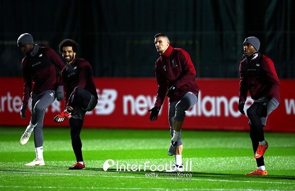 [EPL ISSUE] "해피뉴이어 로브렌, 그런데…" 로브렌 빵 터트린 살라의 문자메시지 : 네이트 스포츠