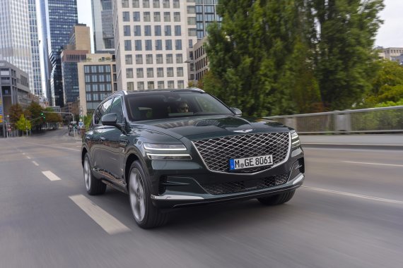 제네시스 G80·GV80 유럽 신차 안전평가서 최고 등급 : 네이트 뉴스