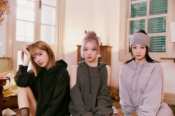 143, 新 걸그룹 오디션 프로젝트 'ID143 : 최애의 데뷔' 지원자 폭주 : 네이트 연예