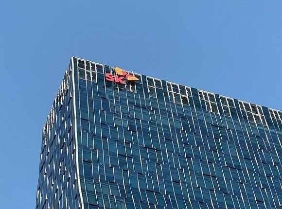 '어닝서프라이즈' SKT, 1Q 영업익 3888억원 : 네이트 뉴스