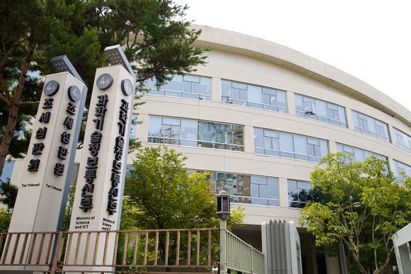 과기부, LG헬로비전·SKB·KT HCN 유선방송 7년 재허가 : 네이트 뉴스