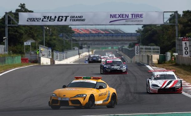 서한GP 장현진, 2년 연속 전남GT 우승…볼가스 모터스포츠 정의철 실격 : 네이트 뉴스