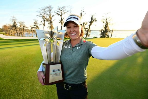 클럽 바꾼 헨더슨, LPGA 투어 시즌 개막전 우승 : 네이트 스포츠