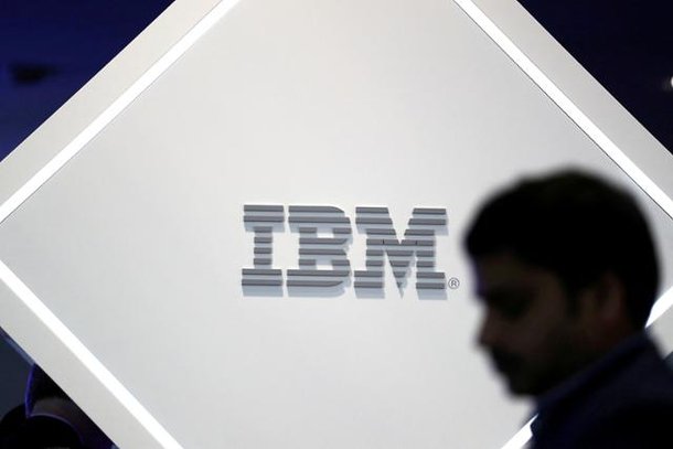 우려가 현실로…IBM "AI로 대체 가능한 일자리, 채용 줄일 것" : 네이트 뉴스