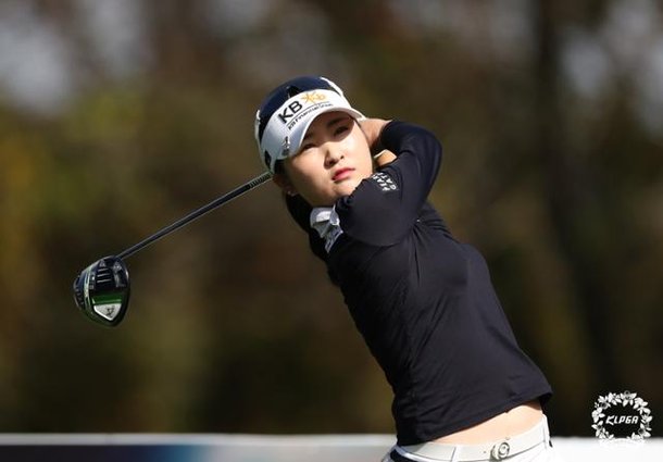 2년 차에 KLPGA '넘버1' 등극한 이예원 "마지막까지 최선 다할 것" : 네이트 스포츠