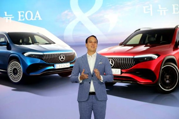 [CarTalk]성능 좋아졌는데 가격은 그대로…벤츠의 대표 전기차 '더 뉴 EQA·EQB' 나와 : 네이트 뉴스