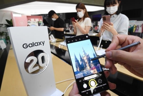 미국서 '반독점법 위반' 혐의 벗은 퀄컴…촉각 곤두세우는 삼성·LG [황정수의 반도체 이슈 짚어보기] : 네이트 뉴스