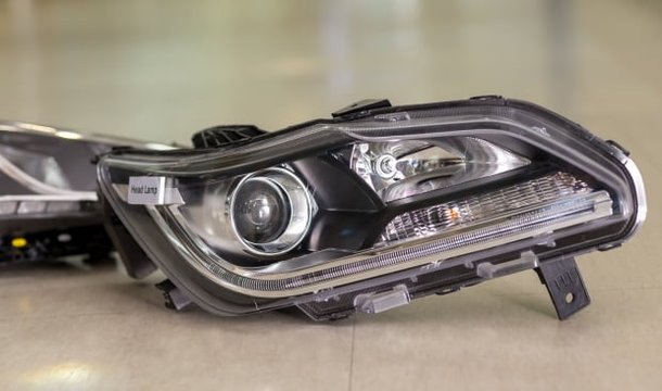 KCC, 자동차 헤드램프용 도료 세계 최초 'AMECA 8년 인증' 획득 : 네이트 뉴스