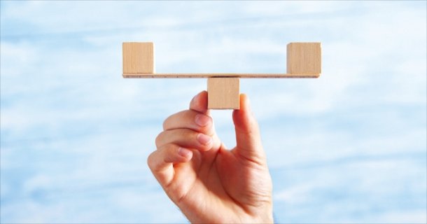 [영어 이야기] 동등한 수준은 'be on par with'로 표현해요 : 네이트 뉴스