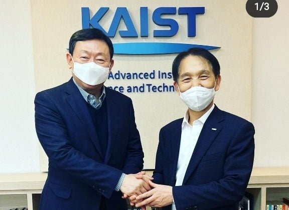 신동빈 회장, 이광형 총장 만나더니…롯데, KAIST에 140억 출연 : 네이트 뉴스