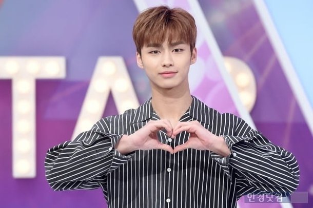 'JMS 신도' DKZ 경윤 "면목 없다"…팬들에 뒤늦은 사과 : 네이트 연예