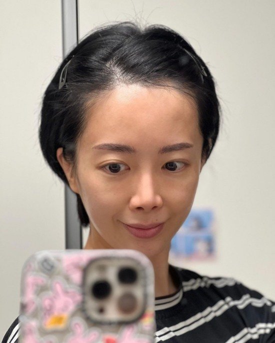 신지수, 37.6kg 저체중 극복했나…더 예쁘고 건강해진 근황 : 네이트 연예