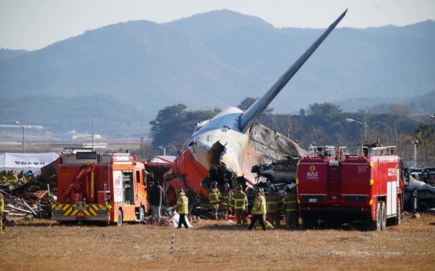 제주항공 '무안~방콕' 취항 3주 만에 대참사 : 네이트 뉴스