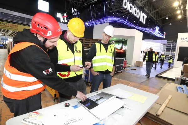 KT, 초거대 AI·차세대 네트워크 솔루션 공개 [MWC 2023] : 네이트 뉴스