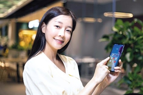 SKT 30만원대 '갤럭시 와이드7' 단독 출시 : 네이트 뉴스