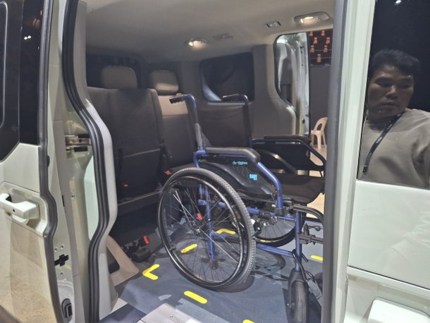 기아의 첫 PBV 'PV5' 실물에 외신들도 감탄…판매가 5200만원부터 [2025 기아 EV 데이] : 네이트 뉴스