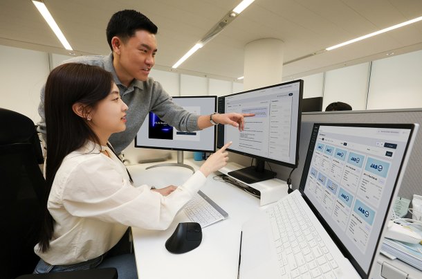 KT, 국내 최초 LLM 플랫폼 수출 : 네이트 뉴스