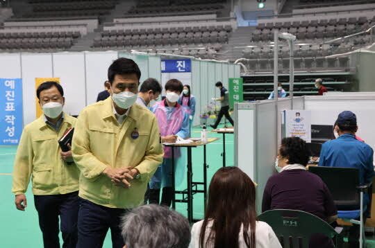 [포항시정] GS건설과 영일만4일반산단 RE100 투자 MOU 체결 外 : 네이트 뉴스