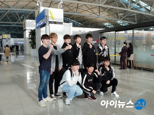 프로게이머 시점으로…SKT, 5GX 멀티뷰 상용화 : 네이트 뉴스