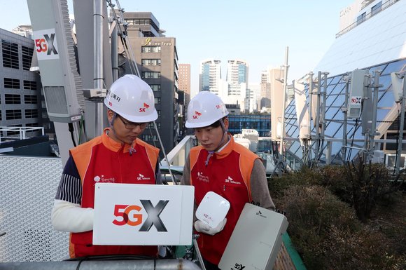 '5G 28㎓ 기지국' 공백 현실화…SKT도 주파수 할당 취소 가닥 [IT돋보기] : 네이트 뉴스
