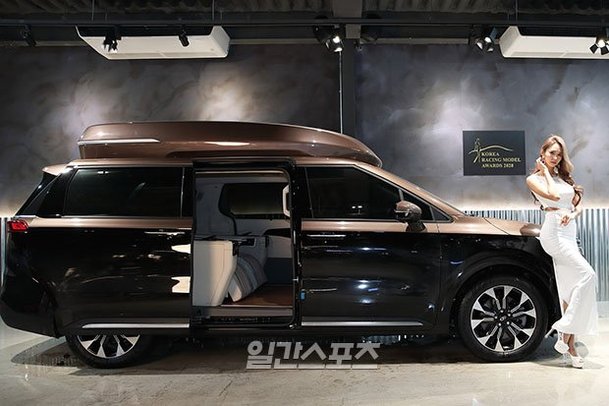 씨엔모터스, 2020한국레이싱모델어워즈서 "CN KA4 하이리무진 공개" : 네이트 뉴스