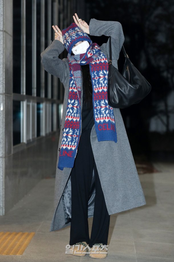 [포토] 리사 '귀운 토끼 포즈' : 네이트 연예