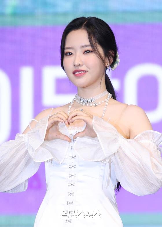 이달의 소녀 올리비아 혜 소녀 리버스 하차건강상 이유 네이트 연예