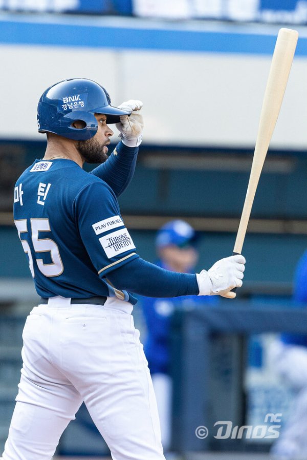 2G 팀 타율 0.143 NC, 4번 타자 '복귀' 시동? : 네이트 스포츠