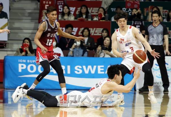 14년 만의 7차전, 사상 첫 연장까지…'역대급' 챔프전 펼친 KGC·SK : 네이트 스포츠