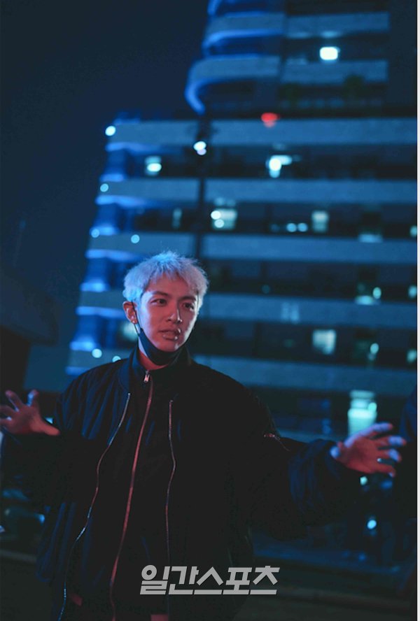 [IS인터뷰] '흑교육' 가진동 "원빈과 협업 원해 '아저씨' 10번 봤다" : 네이트 연예