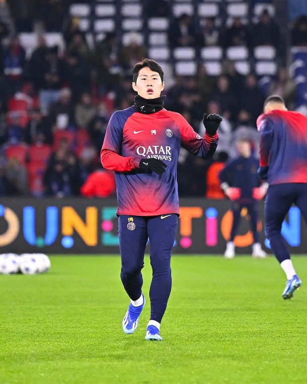 '빅찬스 미스 8개' PSG, 극적 PK골로 1-1 무승부…이강인 82분 : 네이트 스포츠