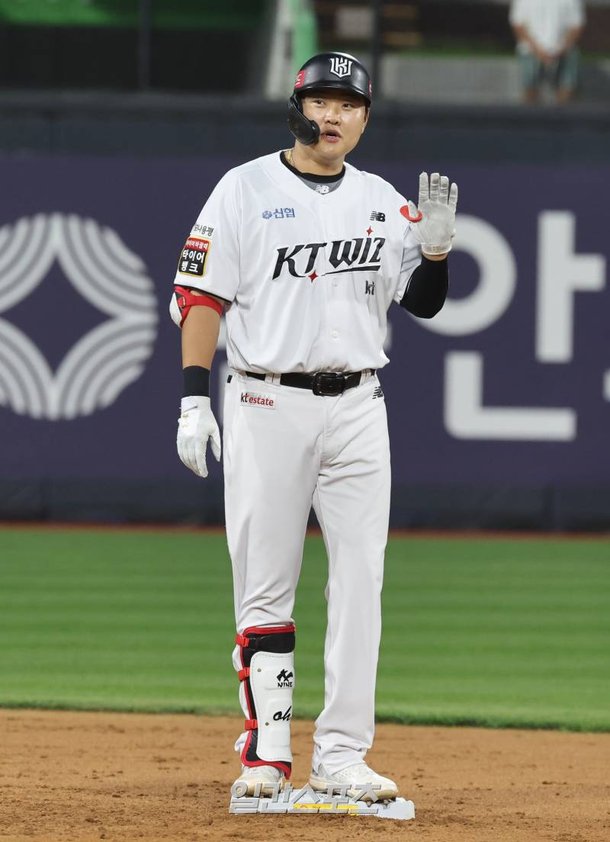 오재일 KT 또 구하나, '비거리 130m' 역전 2점포 쾅! [IS 수원] : 네이트 스포츠