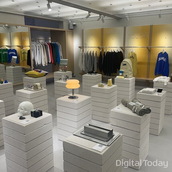 무신사, 29CM '이구성수' 오픈…오프라인 공세 : 네이트 뉴스