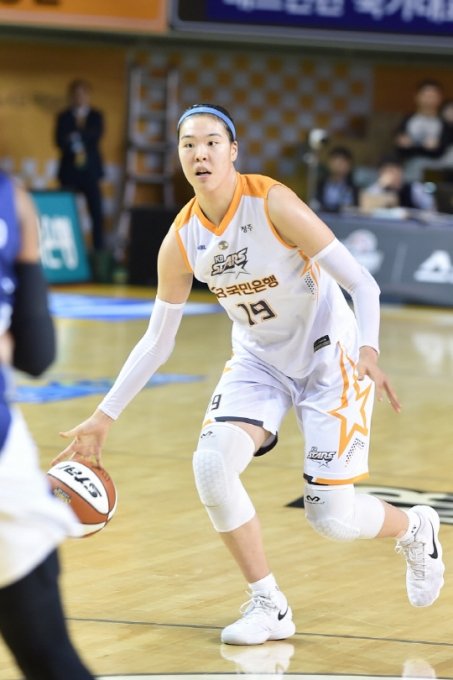 청주 KB 박지수, WKBL 3라운드 MVP : 네이트 스포츠