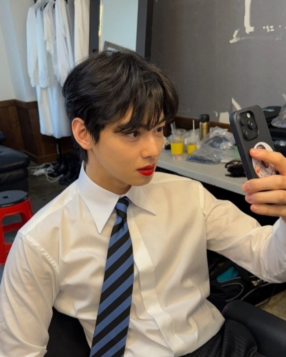 남자친구 삼고 싶은 아이돌 - 포토슬라이드 : 네이트 연예