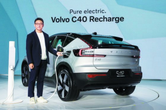 [사진] 볼보 전기 SUV 'C40 리차지' 출시 : 네이트 뉴스