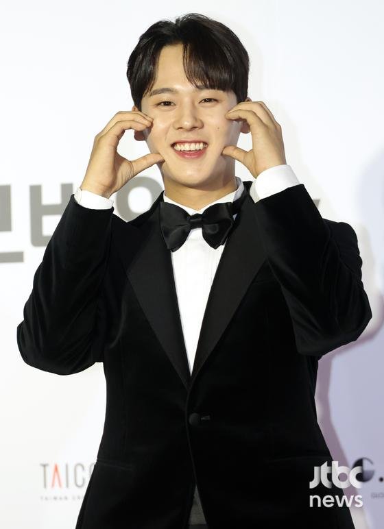 [28회 BIFF] '무빙' 이정하·고윤정, 2023 ACA & G.OTT 신인상 수상 : 네이트 연예