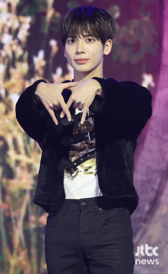 TXT 태현, 생일 기념 2500만원 기부…청소년 문화교육 지원 : 네이트 연예