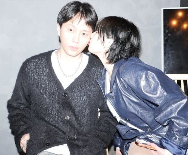 현아, 50kg대→49kg 인증 후 ♥용준형과 뽀뽀…임신설 일축 : 네이트 뉴스