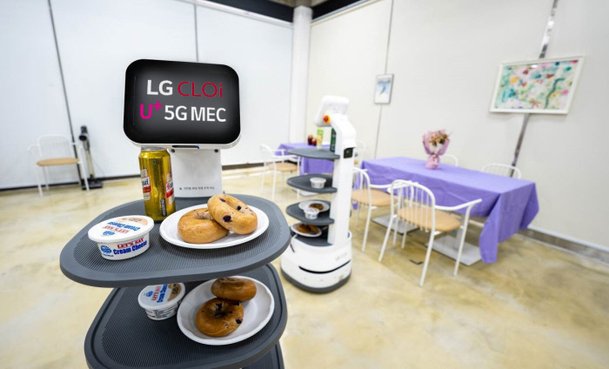LG유플러스, LG전자와 5G MEC 기반 자율주행 로봇 실증 : 네이트 뉴스