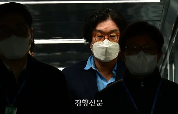 대북 송금 혐의 김성태 쌍방울 전 회장 첫 재판…수사 기록만 5만쪽 네이트 뉴스