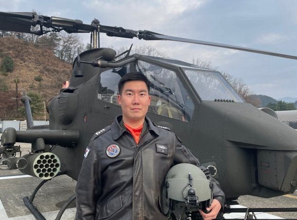 육군 최고 헬기사수 '탑 헬리건'에 김용진 대위 : 네이트 뉴스
