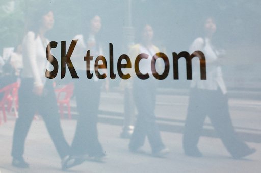 'SKT 이탈 러시' 위약금 면제에 하루 1만7000여명 번호이동 : 네이트 뉴스