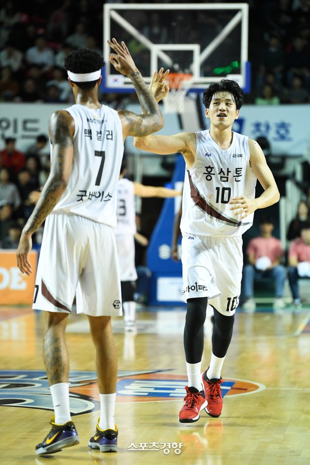 KGC, KCC 꺾고 공동 4위 : 네이트 스포츠