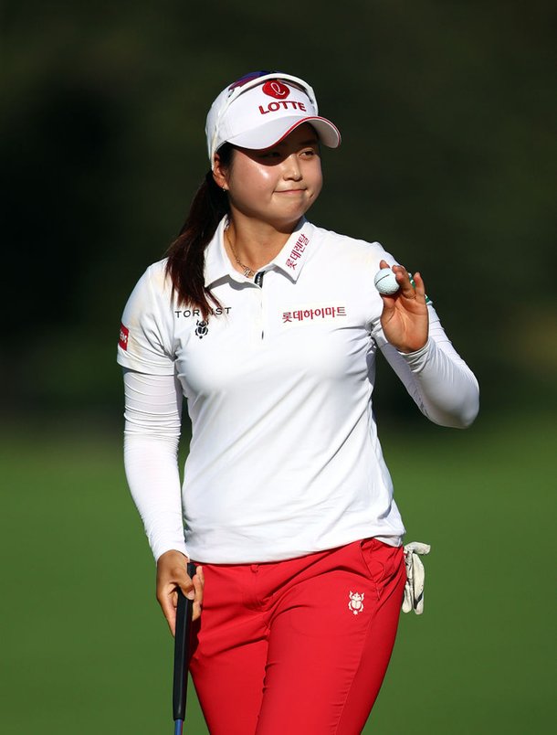 '퍼트만 조금 더' 대형루키 최혜진, LPGA '19전 20기' 도전 : 네이트 스포츠