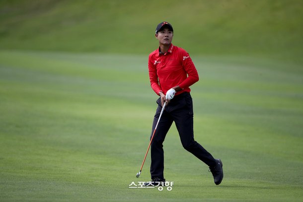 첫 보기 후 이글잡고 10언더파 몰아친 김한별 "골프는 알 수 없어요" : 네이트 스포츠
