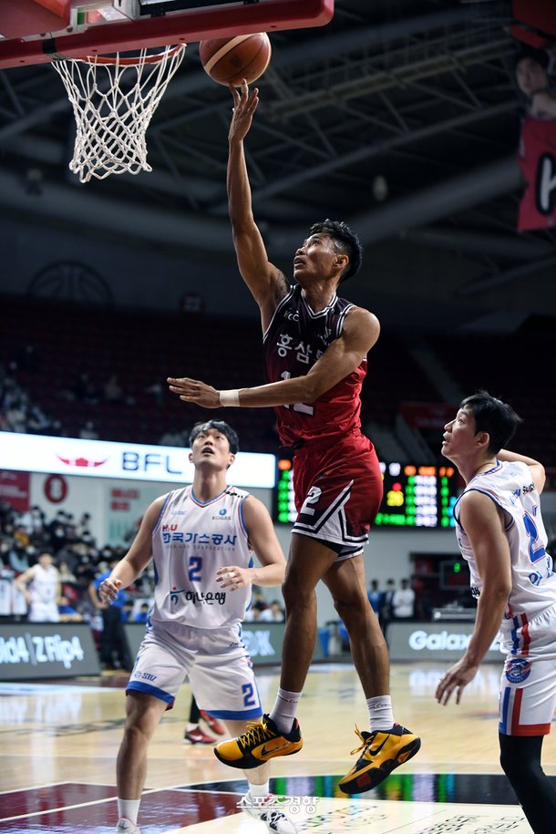 선두 독주하는 KGC, 아반도까지 부활하면? : 네이트 스포츠