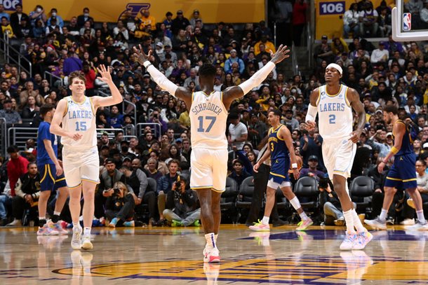 '비즐리 3PM 7개' 레이커스, GSW 잡고 후반기 첫 승…2연승 질주[NBA] : 네이트 스포츠