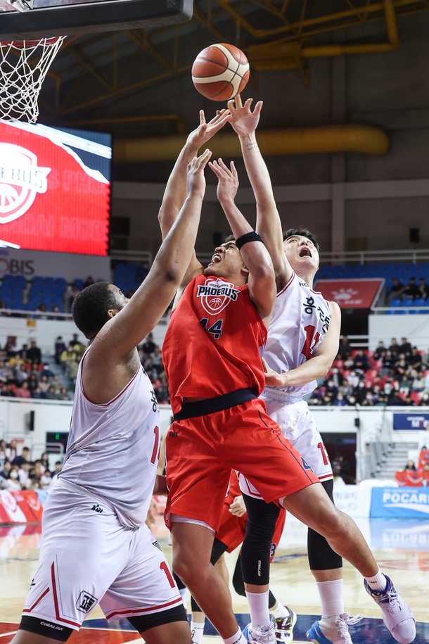 현대모비스, '유재학 감독님' 앞에서 6연승···KGC 1위 확정은 다음에 : 네이트 스포츠