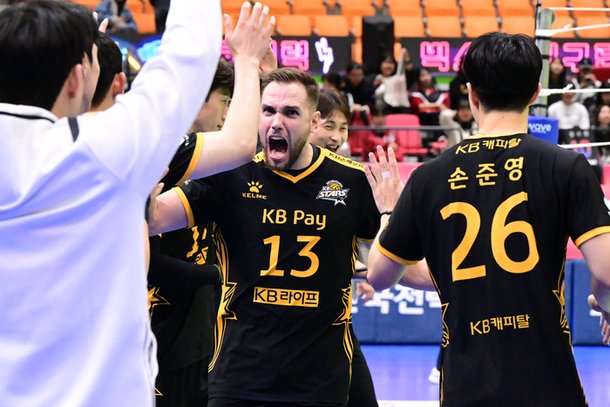 '승부는 3세트부터' KB손해보험, 한국전력 상대로 0-2→3-2 대역전승[스경X현장] : 네이트 스포츠